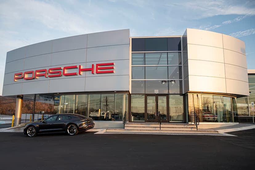 Porsche Lehigh Valley | Porsche Dealer in Allentown, PA
